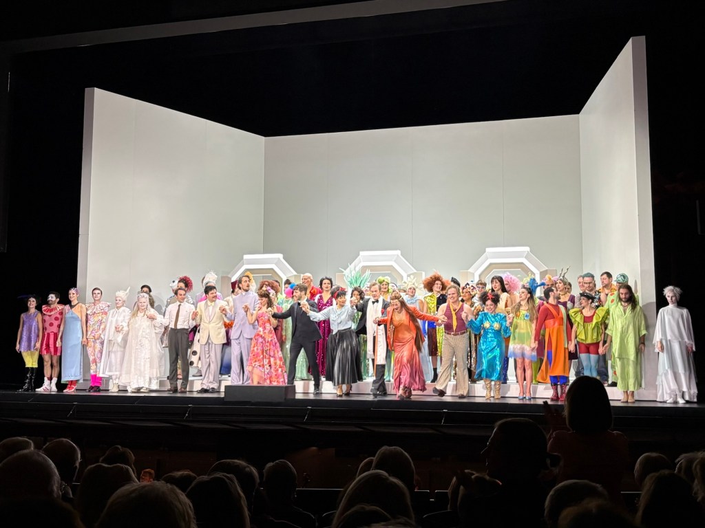 Die Fledermaus – Oper Zürich 10.12.2025 – arcimboldis world